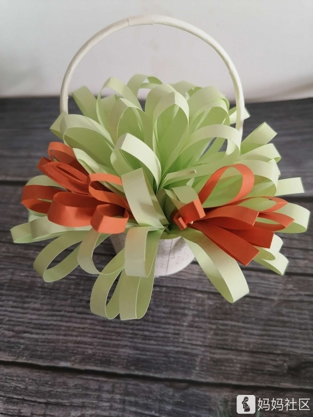 废物利用～旧纸杯变成立体小花篮[[EMOJI:%F0%9F%8C%B8]]_巧手DIY_趣宝贝